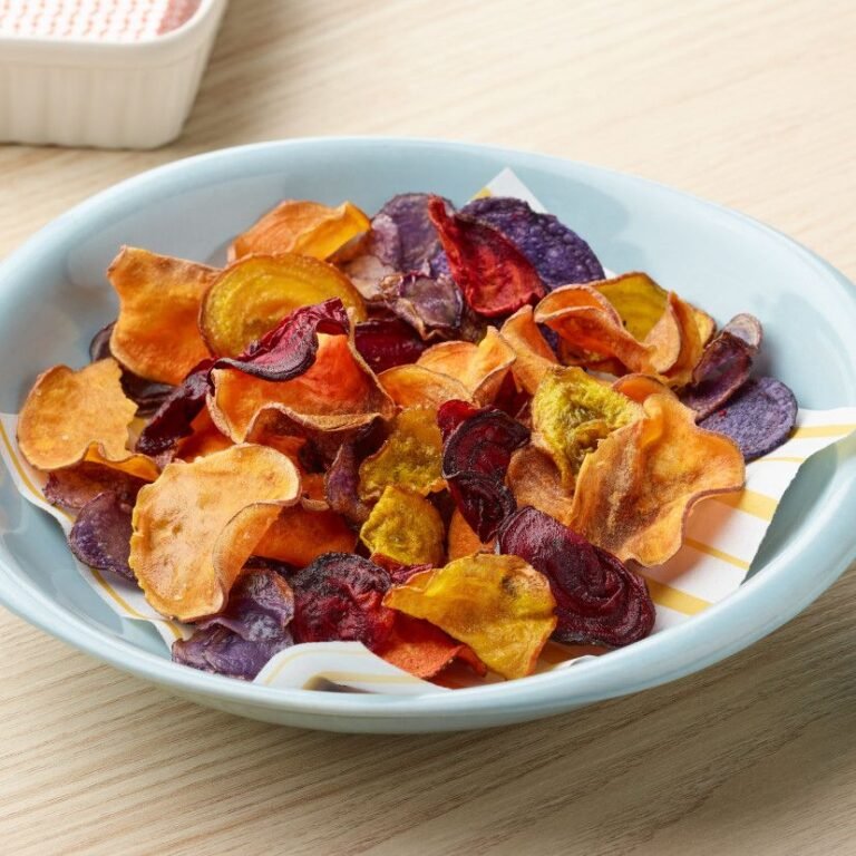 21 Healthy Snacks for Work That Don’t Need a Fridge - Della Terra Wellness